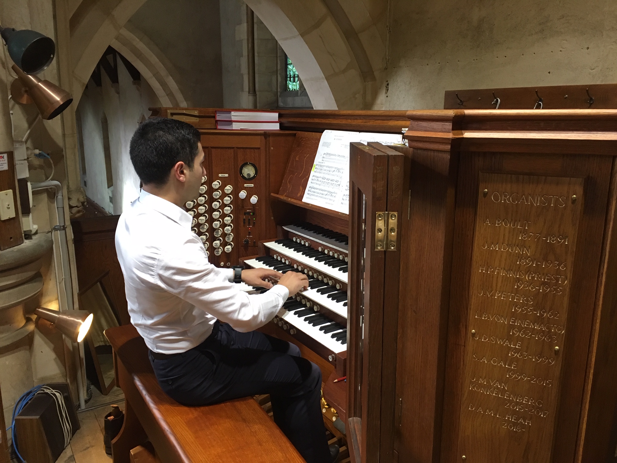 David at organ | CutCommon