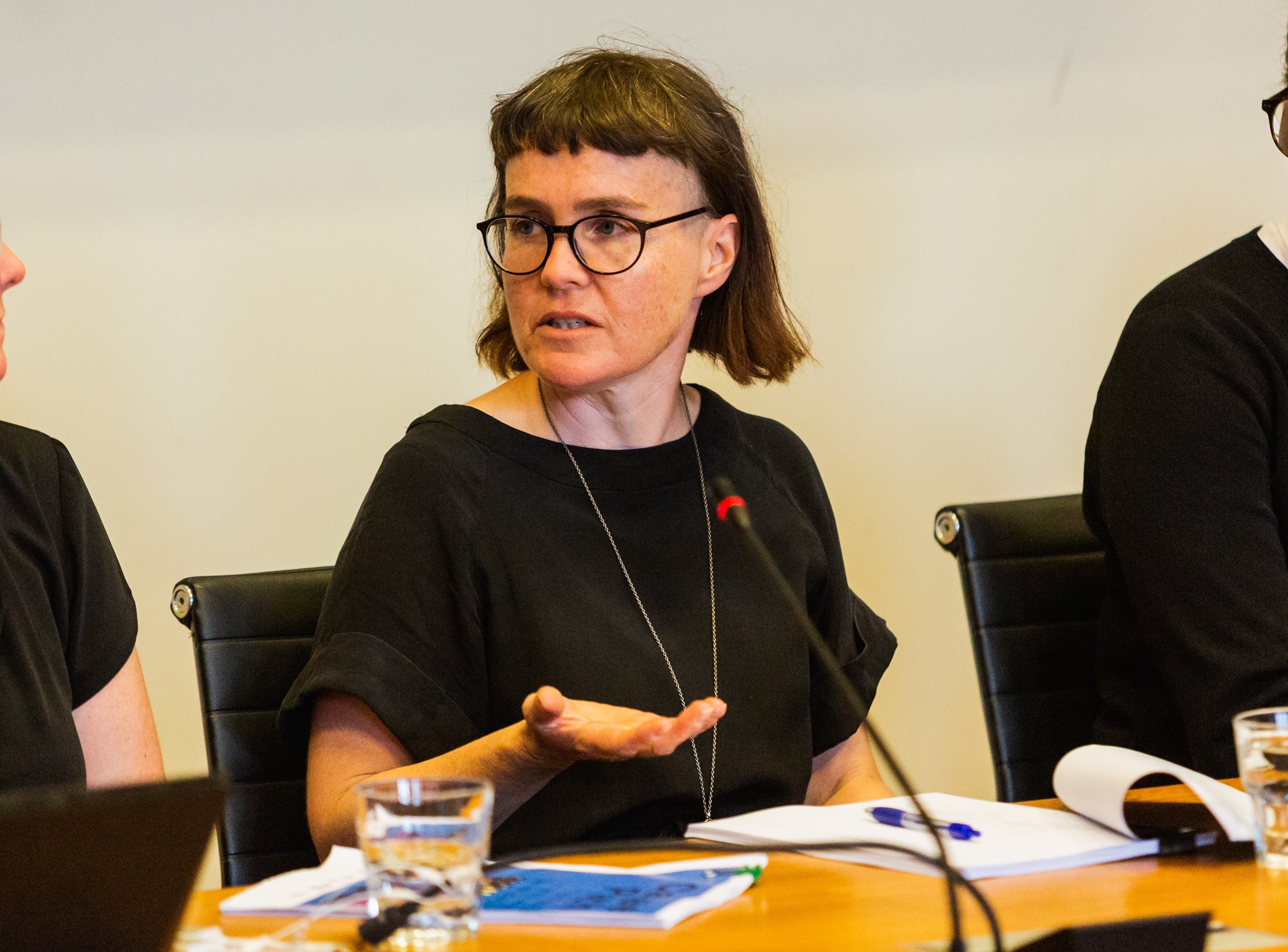 Catherine Strong’s research shows “very huge” risk of music workers ...
