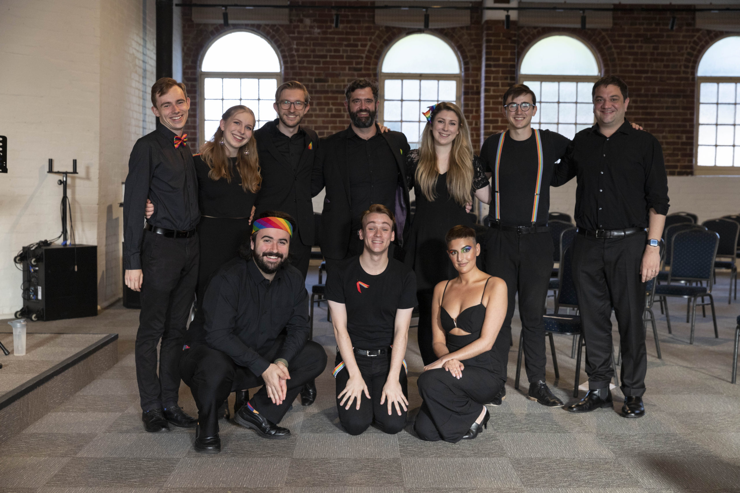Group Photo of Divisi Singers in Concert | CutCommon